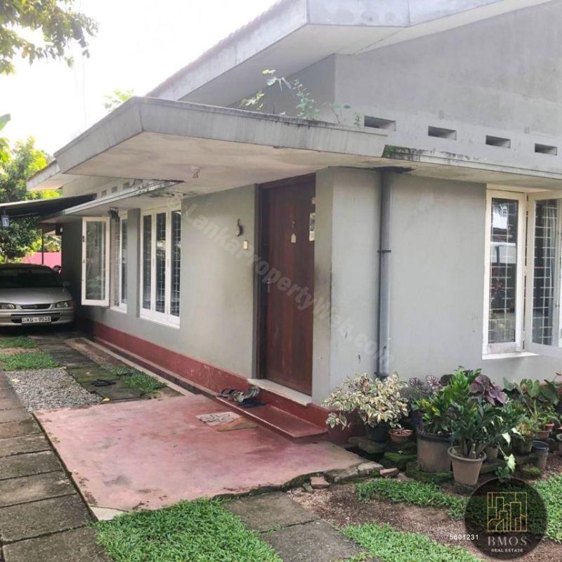 Land with house for Sale in Rathmalana - 20 perches land with house for ...